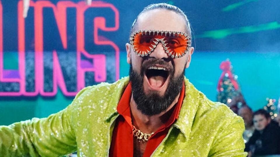 Seth Rollins Kicked Out Of NFL Game – TJR Wrestling