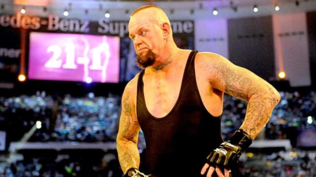 The Undertaker Losing At WWE WrestleMania 30: "Worst Decision In ...