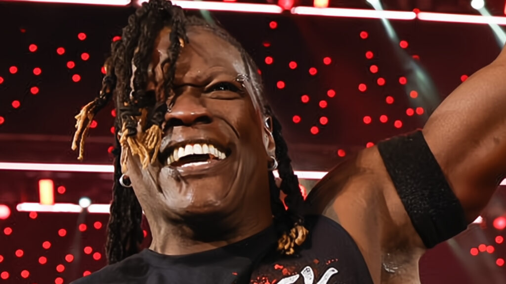 The Forgotten WWE Star Brought Back Long Before R-Truth – TJR Wrestling