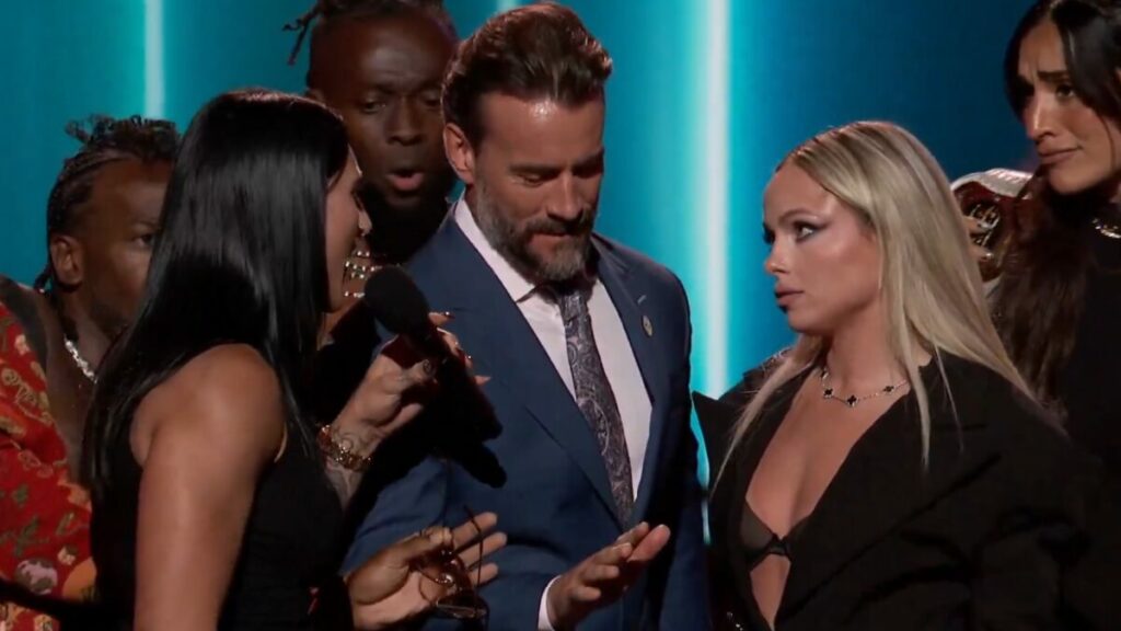 WWE Star Got Standing Ovation Backstage After Publicly Calling Out Bosses – TJR Wrestling