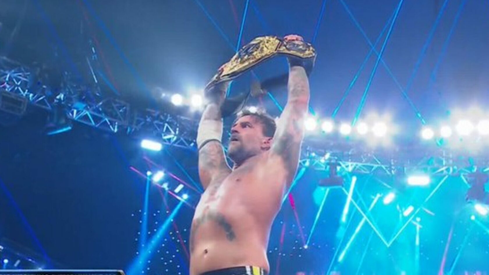 He's Done It! CM Punk Finally Becomes World Heavyweight Champion – TJR ...