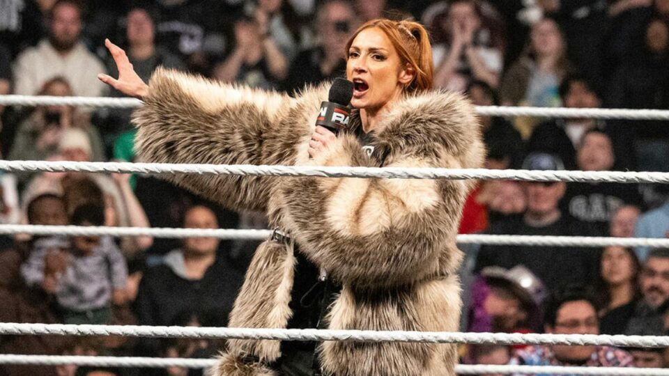 RAW Star Beats Becky Lynch To Win Female WWE Wrestler Of The Year – TJR ...