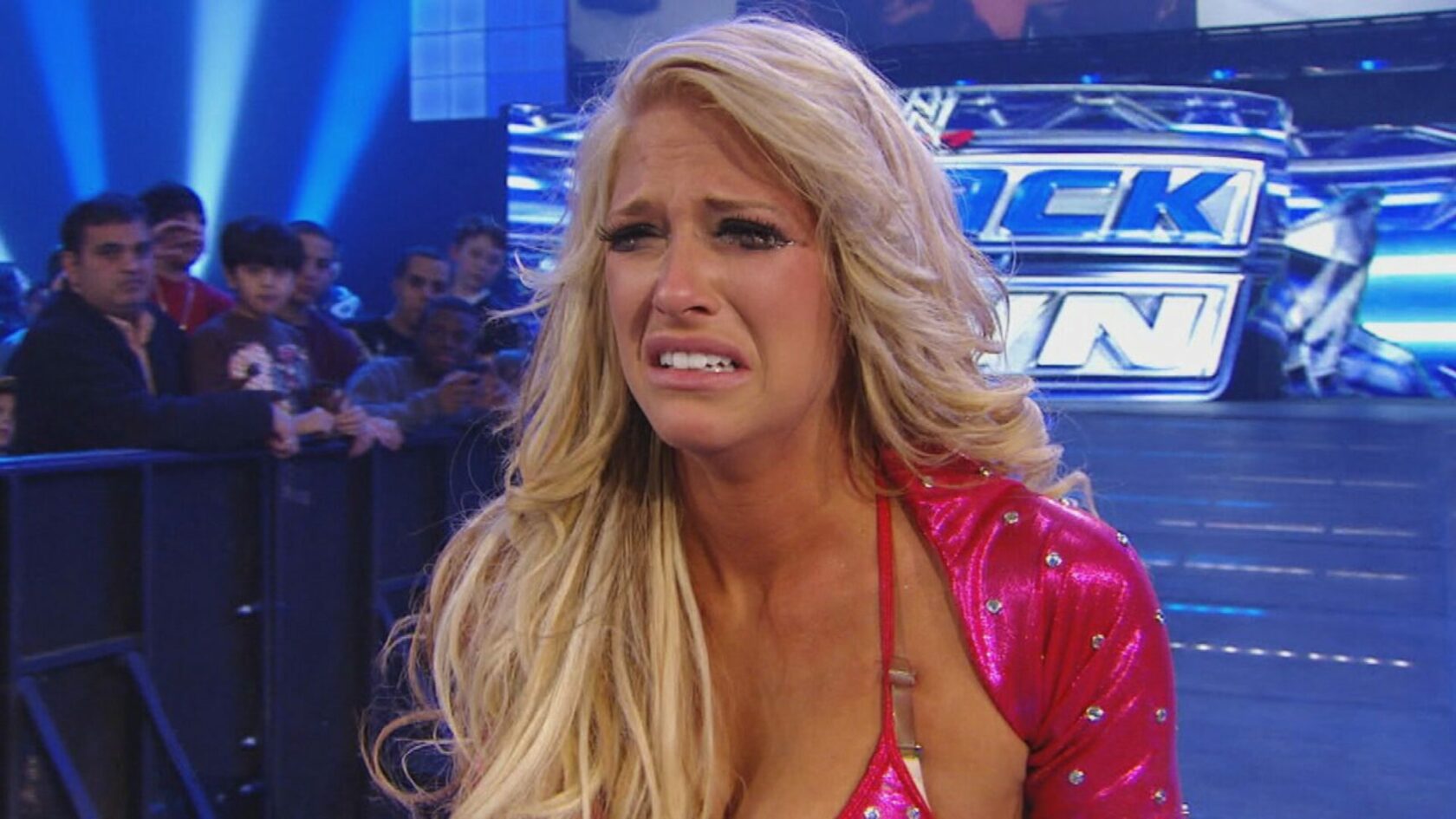 Why Kelly Kelly Cried Backstage After Extreme Expose In WWE – TJR Wrestling
